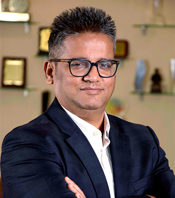 Board of Directors | HDFC Sales